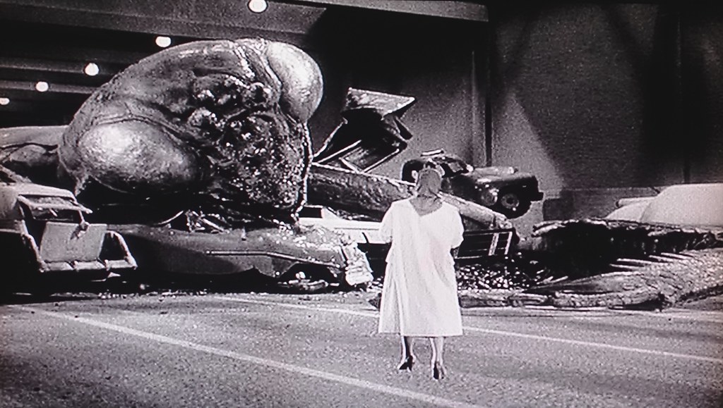Retrospective: The Deadly Mantis (1957) | Surgeons of Horror